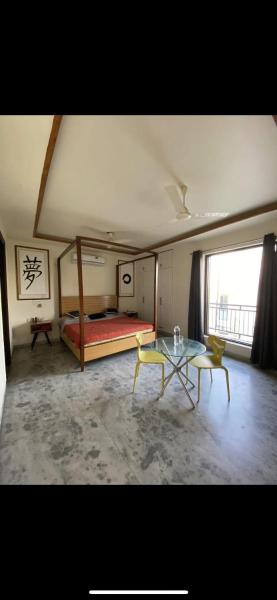 Bo-teak 5bhk Service Apartment, Yashobhoomi Centre - Delhi