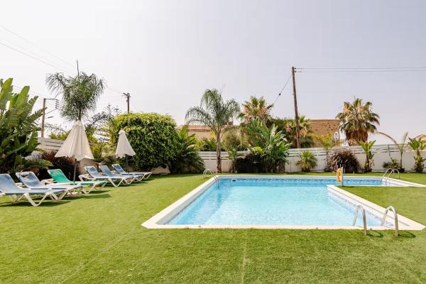 Oroklini Hills Modern Sea View Apartments - Chypre