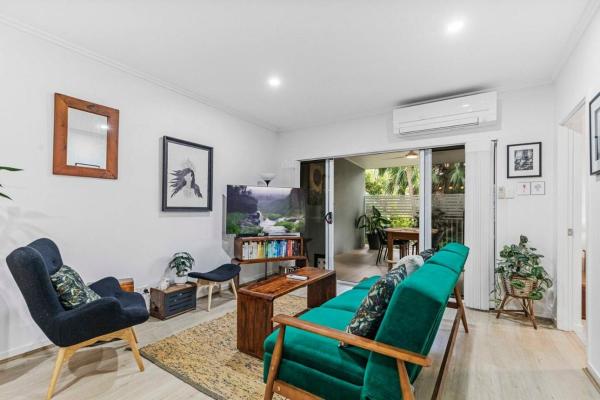 Chic Apt - Private Garden Plus Big Balcony - Newstead