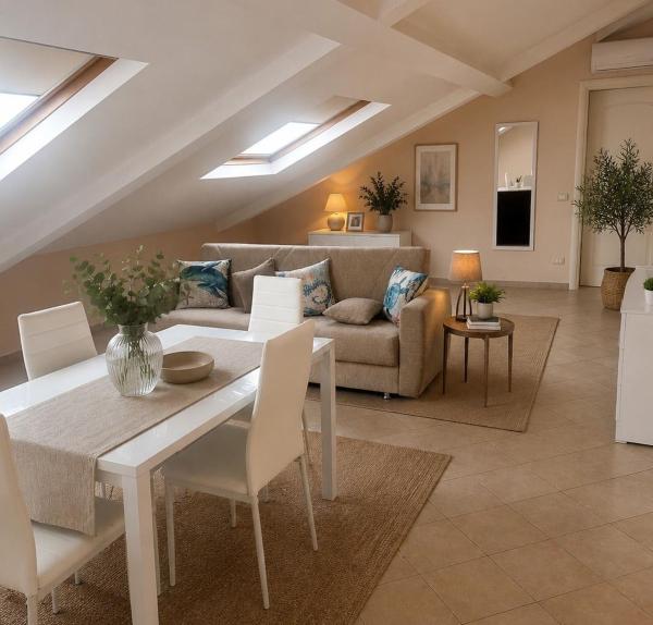 Hugo House - Sorrento