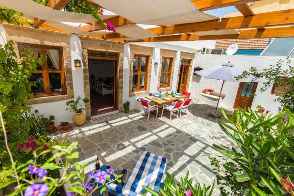 The Grandma House - Rhodes