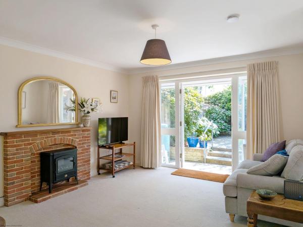 Apple Cottage - Emsworth - Havant
