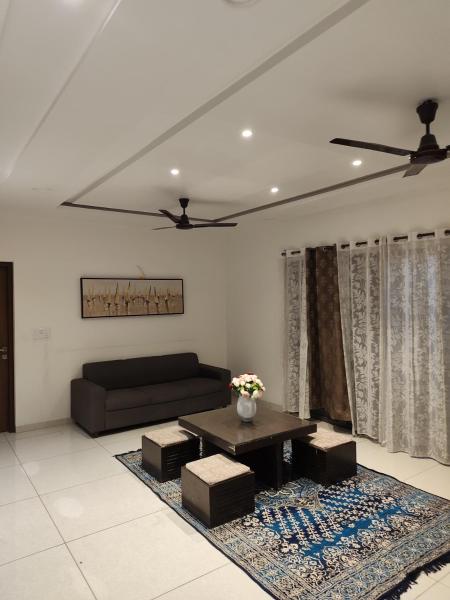 Spacious 2 Bhk Flat, Bavdhan, Family Friendly - Pune