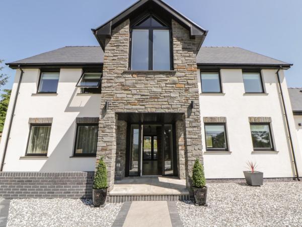 Brynseion Uchaf - Aberystwyth