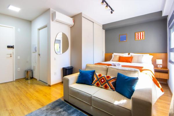 Studio Moderno Com Varanda - Moema - Pinheiros