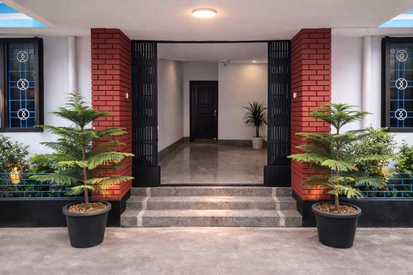 4 Bed Family Home With Ac, Wifi, Parking & Backup Power - Bangladesh
