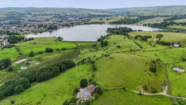 Bib Knowl Farm - Todmorden