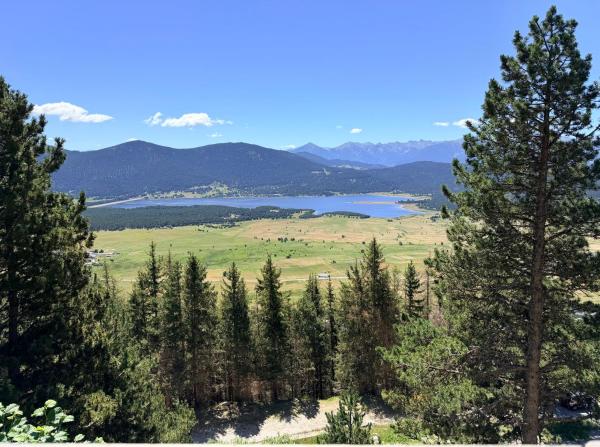 L'esquirol Appart - Location T3 Avec Vue Imprenable - Les Angles - Les Angles