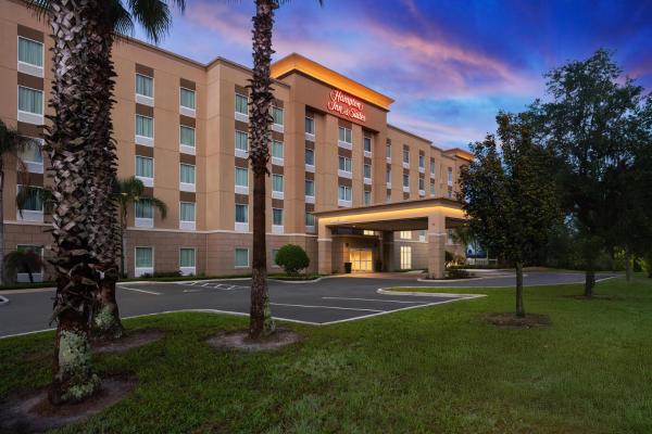 Hampton Inn & Suites - Deland - Orange City, FL