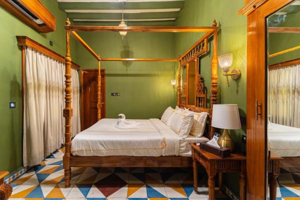 Hotel Palais De Versailles - Puducherry
