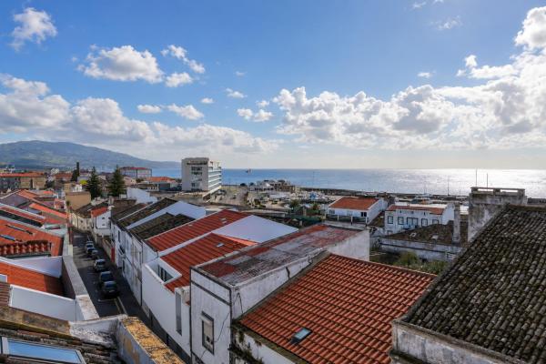 Ladeira Loft - City & Sea View - Ponta Delgada