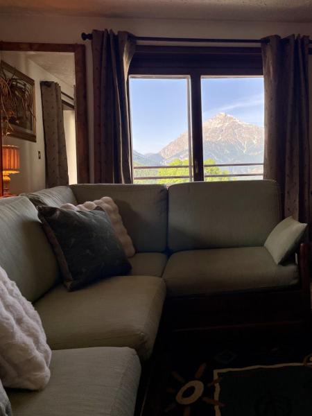 Central Spacious Apartment, Mountain Views - Sauze d'Oulx