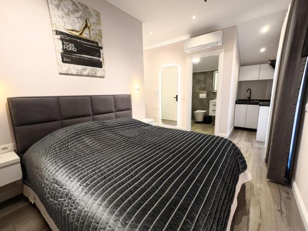 Rent Rooms Alvin - Luxury Apartments Near The Lake - Pogradec