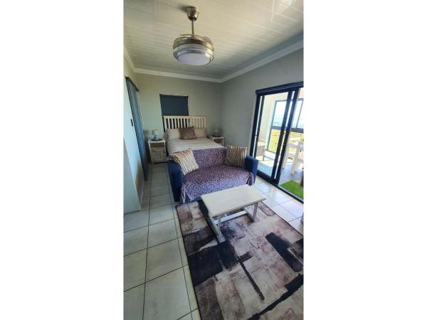 Beachfront Accommodation - Saint Helena Bay