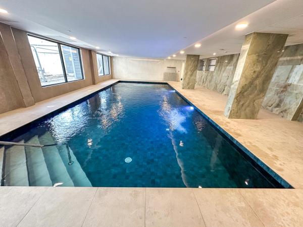 Victory Suites, - Swimming Pool And Gym, Close To Airport, Beach And Ocean Village - Algeciras