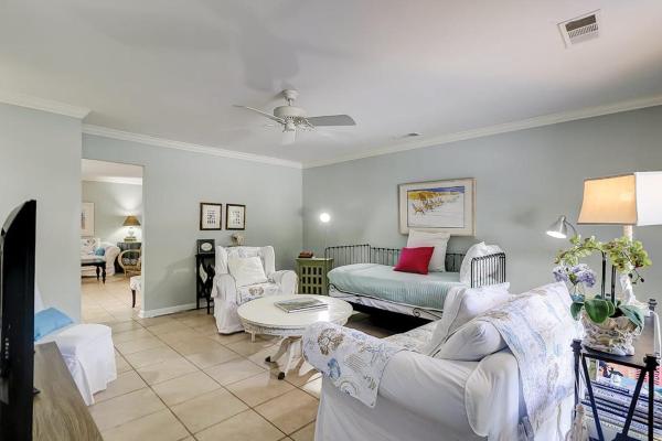 Oleander Oasis - Hilton Head Island, SC