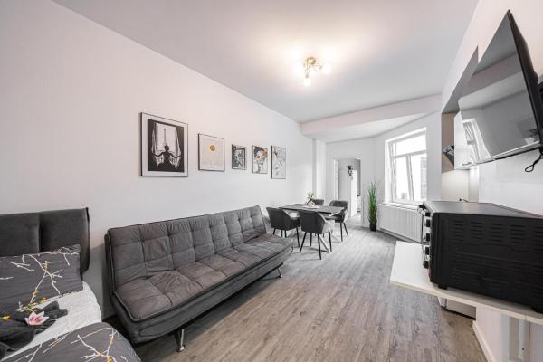 B4 Ruhiges 2-zimmer-studio Mit Balkon - Halle