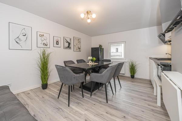 B5 Ruhiges 4-zimmer-studio Mit Balkon - Halle (Saale)
