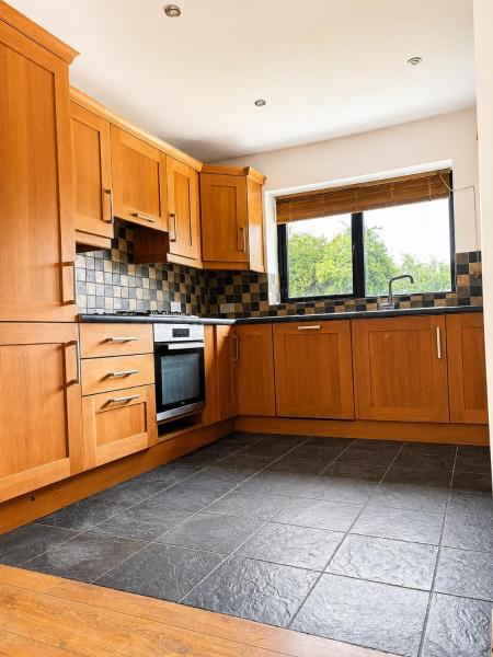 Brittas Bay Getaway 3 Beds 4 Bathrooms - Wicklow
