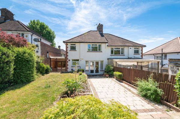 Charming Home With Garden Near Wembley Stadium - Pass The Keys - Brentford