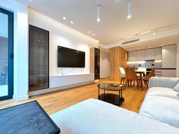Zemun Residence With Private Pool & Spa - ベオグラード