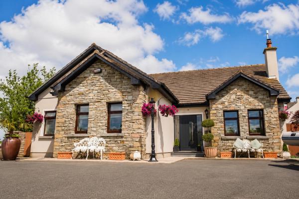 Charlettes Lodge - Midleton