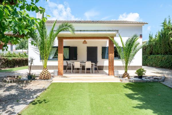 Villa With Garden Next To The Beach - Reus