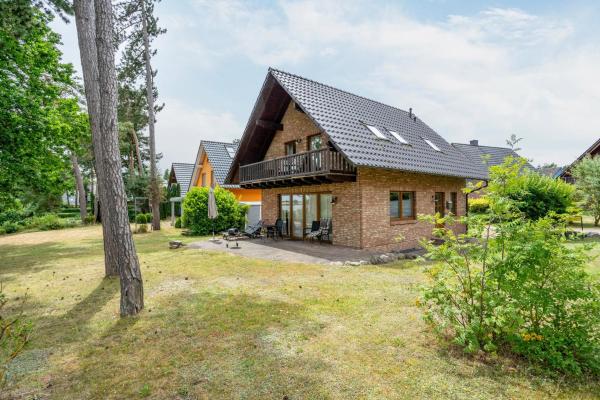 Haus 11 - Waren (Müritz)