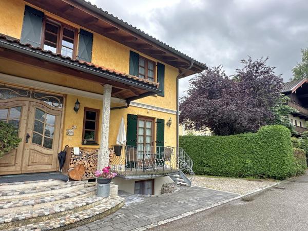 Ferienwohnungen Schneikart - Bernau am Chiemsee
