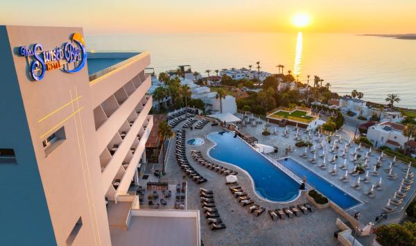 Theo Sunset Bay Hotel - Paphos