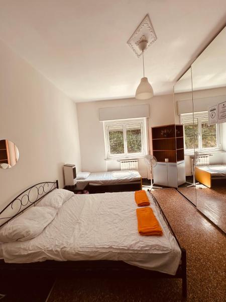 Centrum Twin & Triple Rooms Shared Bath - Bogliasco