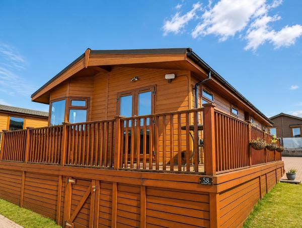 Ocean Meadow Lodge - Luxury Coastal Escape Devon - Croyde Bay