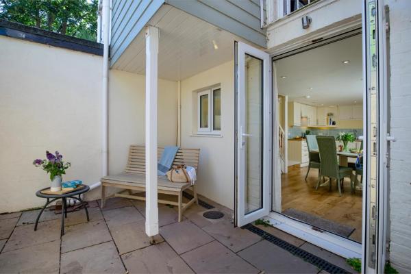 1 Abiff Place - Sidmouth