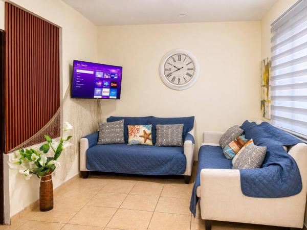 Los Flamboyanes Cozy Suite - Aguadilla