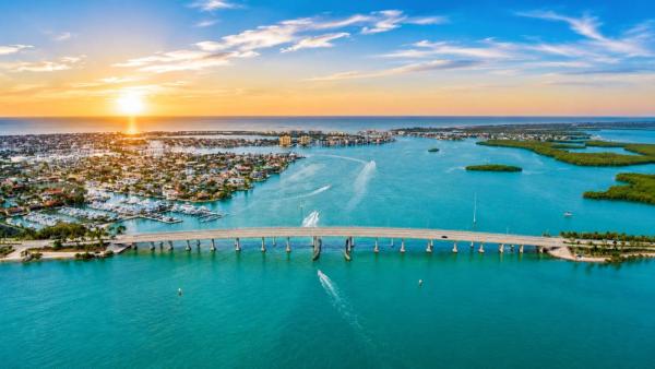 Old Marco Inne 403 - Marco Island, FL