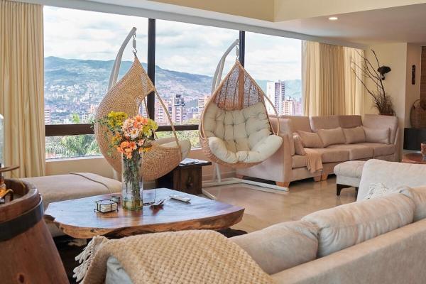 El Poblados 5 Bedroom Lux Duplex Vacation Rental - Envigado