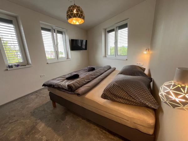 Genius Apartments - Adults Only - Trenčín