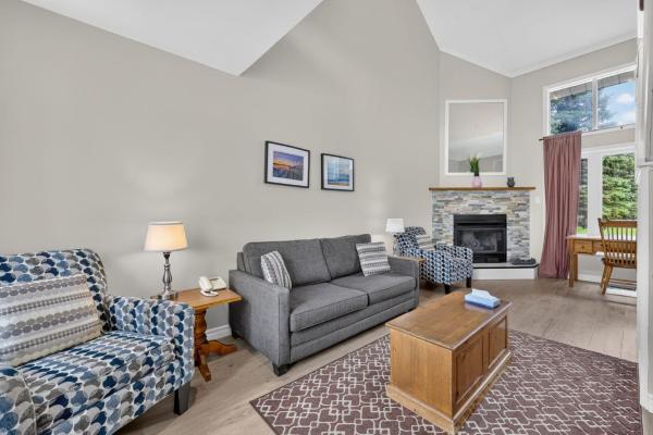 Four Season Family Retreat With Pool Access - Collingwood