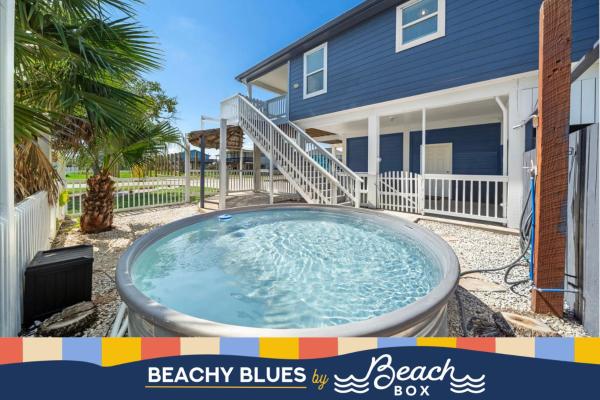 Beach Cottage With Soaking Pool And Outdoor Oasis - Galveston