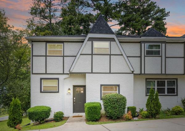 Charming & Cozy 4br In Southpark - Charlotte, NC