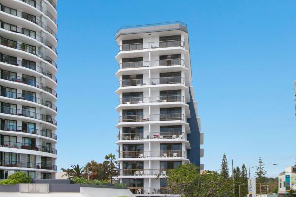 Aries Unit 15 - Coolangatta