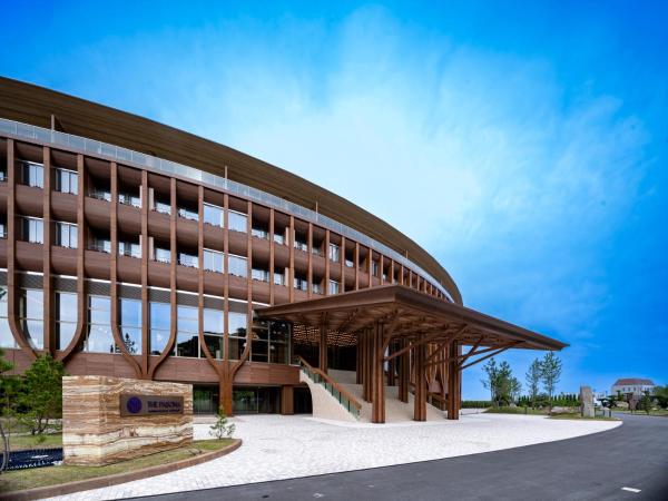 The Pasona 3-day Relax, Move, Cuisine, All-inclusive Stay - Akashi