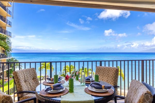 End-unit Oceanfront Relaxation Large Lanai Views Sunsets - Lahaina, HI