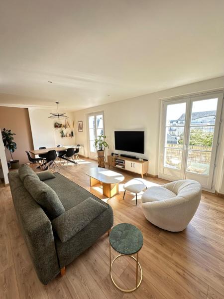 Parking - Apartement Dans Tours Centre - Tours