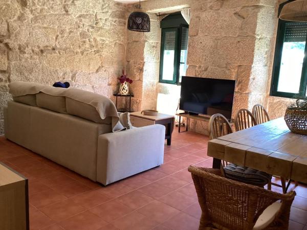 Casa De Encanto Y Piedra En Xunqueira - Allariz