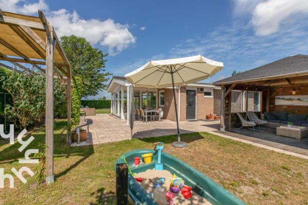 Sfeervolle Vakantiewoning Met Grote Tuin Vlakbij Veerse Meer En Kamperland - Kamperland
