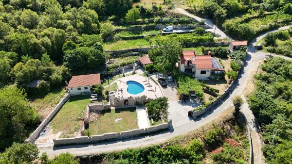 Vila Pegaz - Montenegro