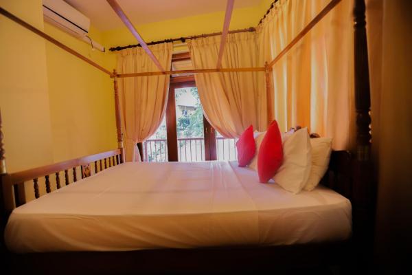 Kandy Lake Villa Residence - Kandy