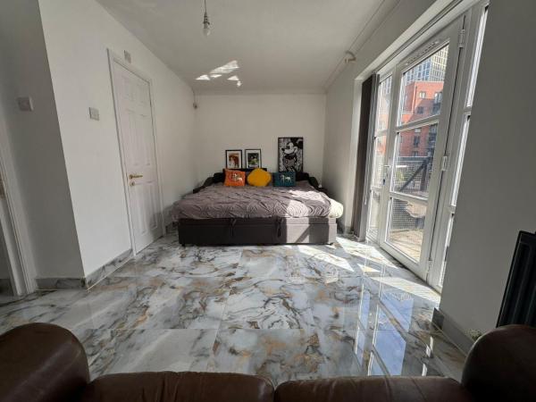 Piccadilly, Ancoats, City Centre Stay - 올덤