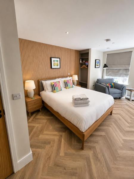 Rock Mill - Deluxe Studio Apartment With Terrace - Bakewell